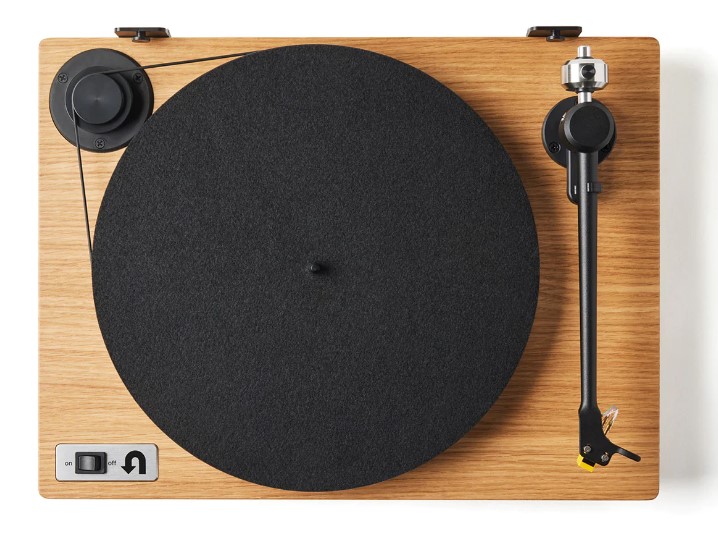 U-Turn Orbit Basic Turntable - The Century House - Madison, WI